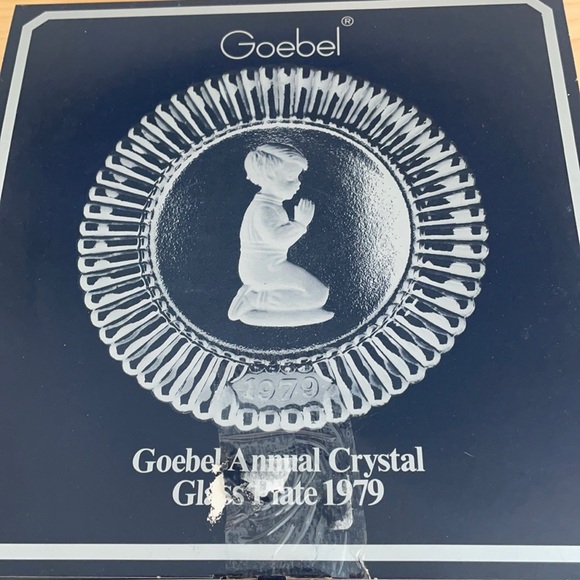 Goebel | Other | Collectable Goebel Annual Crystal Glass Plate 979 ...
